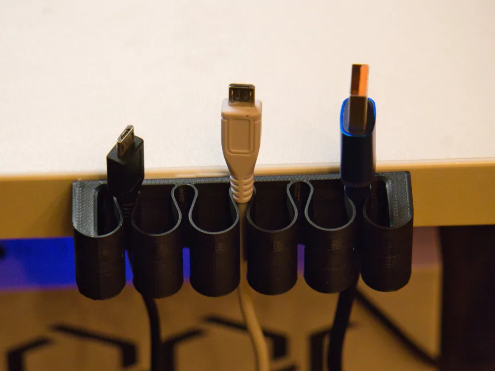 Universal Cable Holder parametric - Free 3D Print Model - MakerWorld