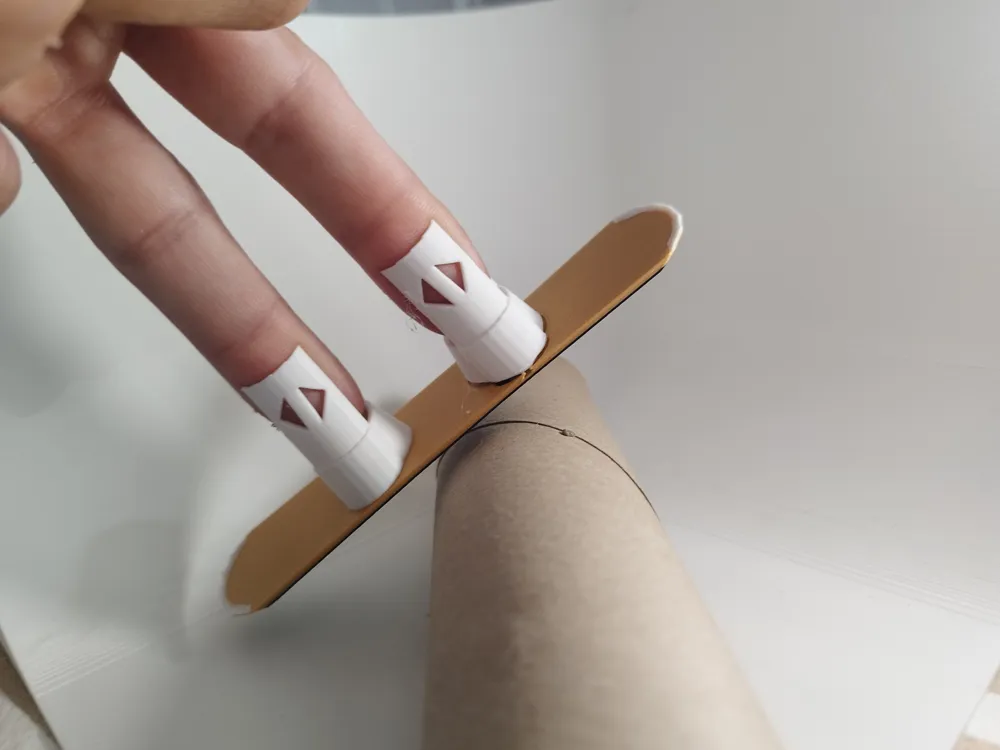 finger's snowboard by savoyard3d - MakerWorld
