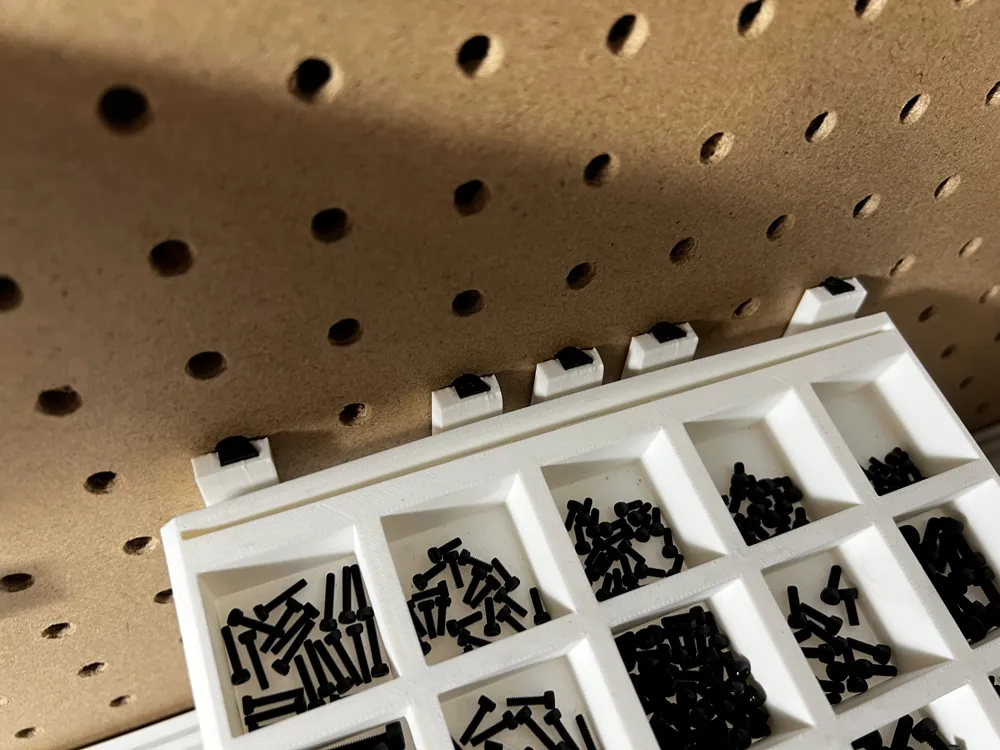 Quick-Release Tray for 1inch Pegboard by Dwarf3dcraft MakerWorld ...