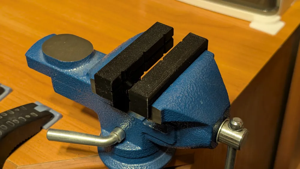 Vice Jaw 65.5mm - Parametric by michu293 MakerWorld: Download Free 3D ...