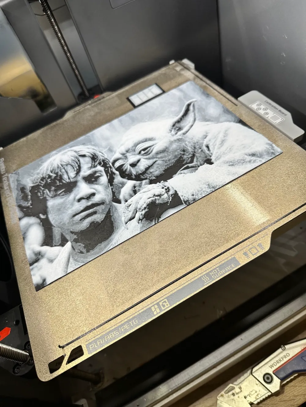 Luke & Yoda starwars hueforge by loloboss83 - MakerWorld