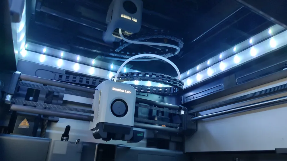 "Slide & open" led lid frame for Bambu printers by Smith82_ITA - MakerWorld