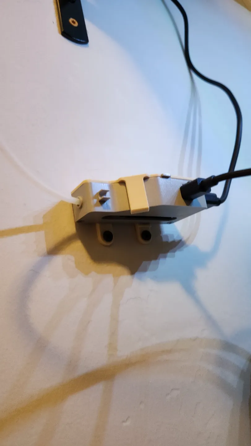 AMS Buffer Wall Mount Horizontal Remixed by Chriuus - MakerWorld