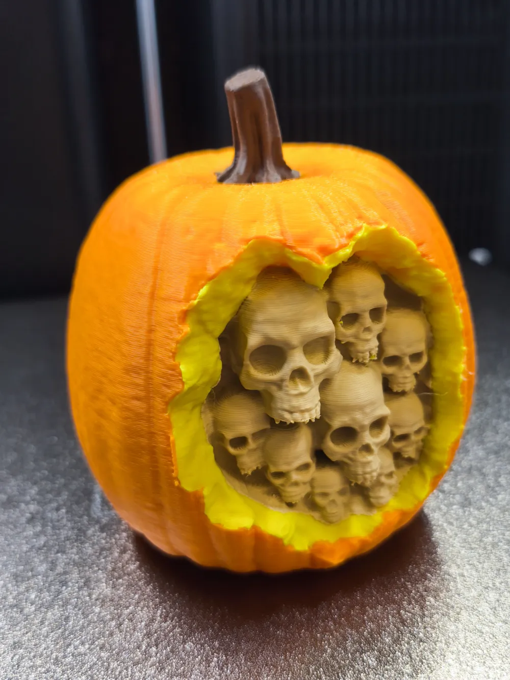 The Cursed Pumpkin - Halloween by Creatività in 3D MakerWorld: Download Free 3D Models