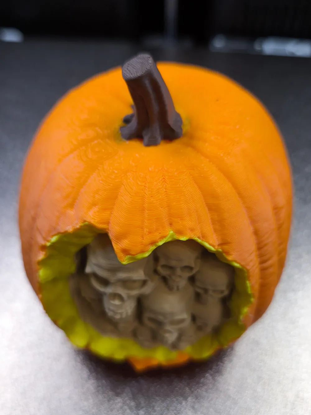 The Cursed Pumpkin - Halloween by Creatività in 3D MakerWorld: Download Free 3D Models