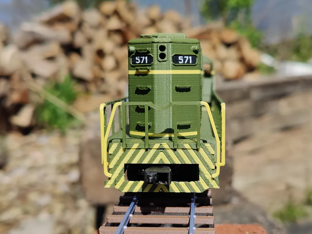 GP7 Locomotive Body - AMS Maine Central Livery Remixed by nullrailsMakerWorld: Download Free 3D ...