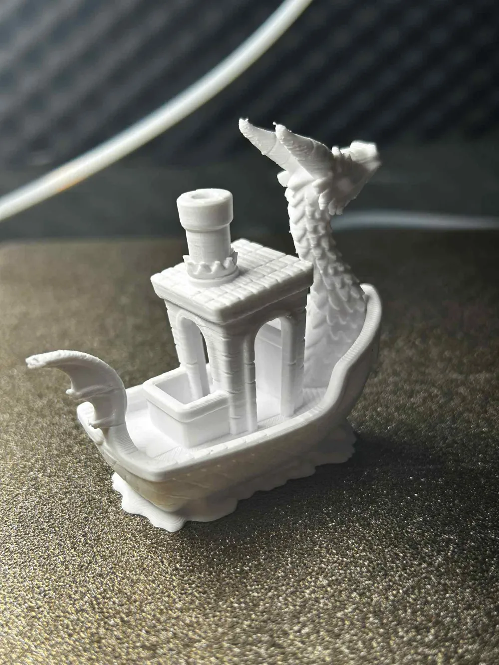 Dragon Benchy - Free 3D Print Model - MakerWorld