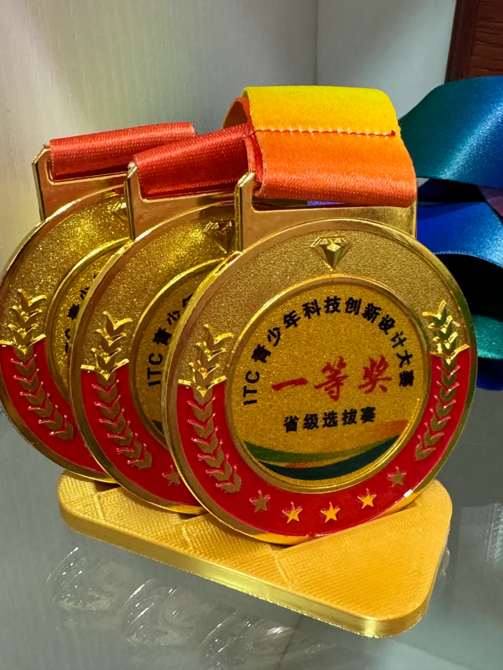 Minimalist Medal Display Stand for Three Medals - The medal display ...