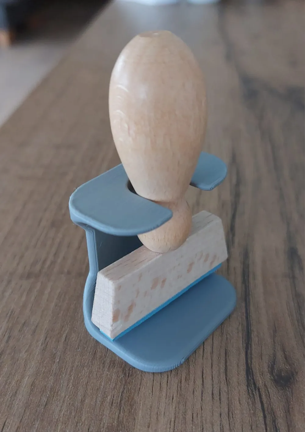 Small Stamp Holder by 3D-DruckWiesel - MakerWorld