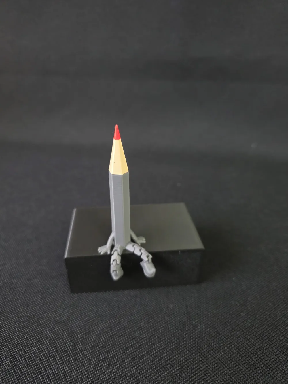 Articulated Flexi Pencil Buddy Gift for Teacher by Ireality MakerWorld ...