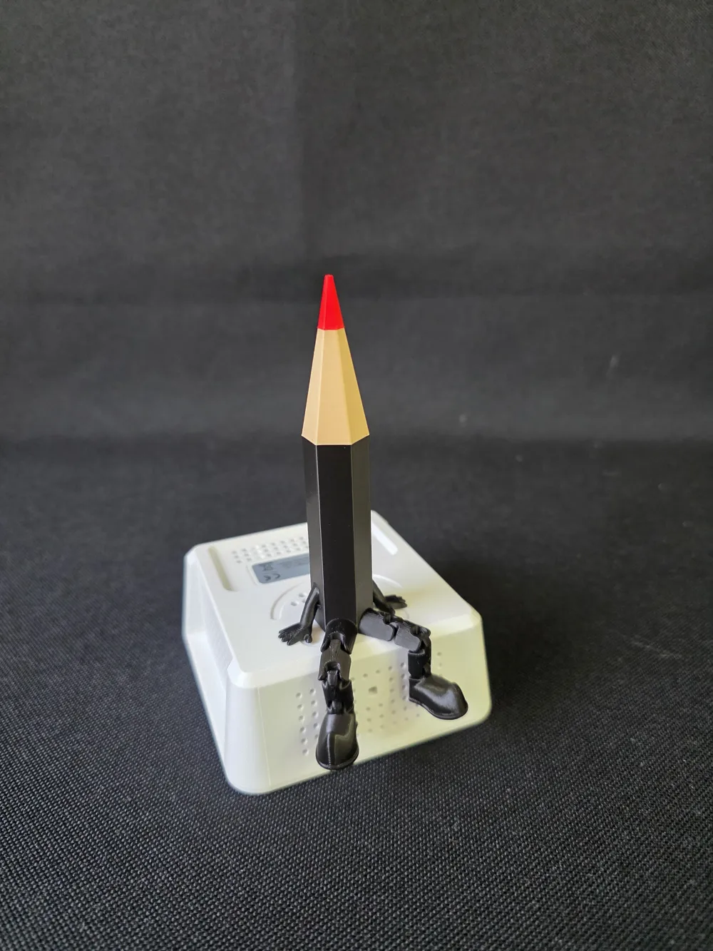 Articulated Flexi Pencil Buddy Gift for Teacher by Ireality MakerWorld ...