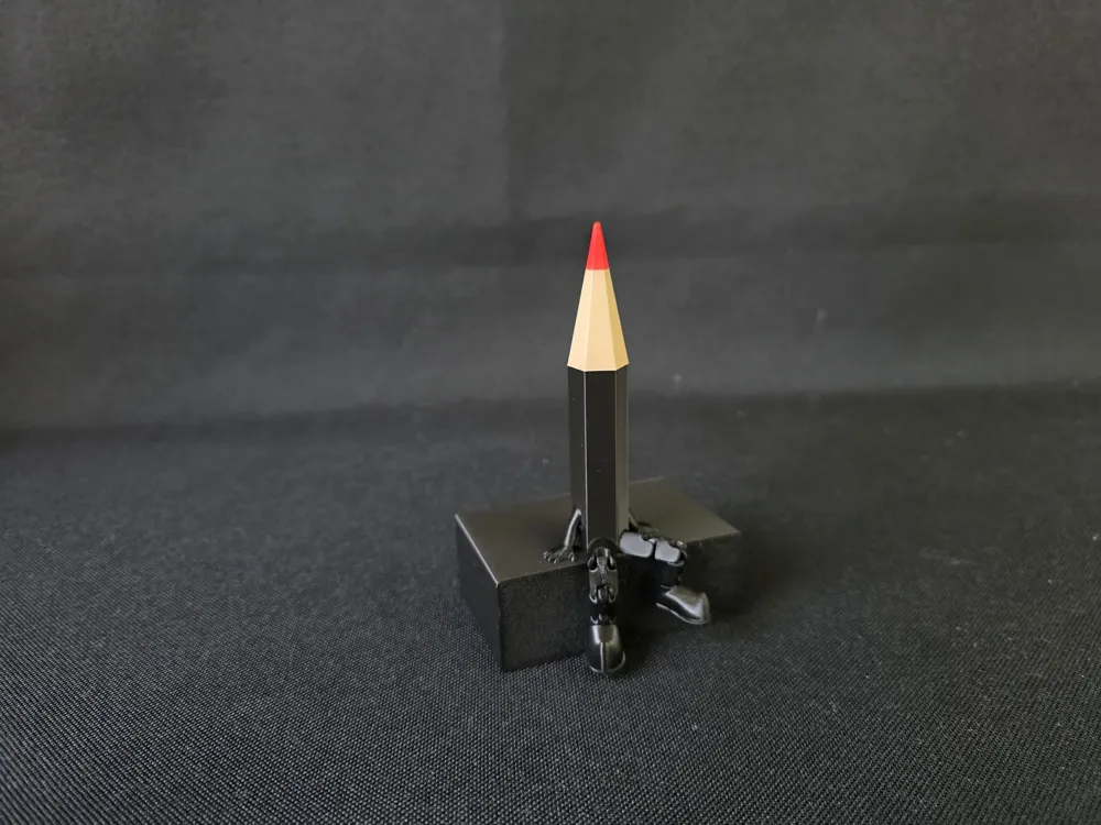 Articulated Flexi Pencil Buddy Gift for Teacher by Ireality MakerWorld ...