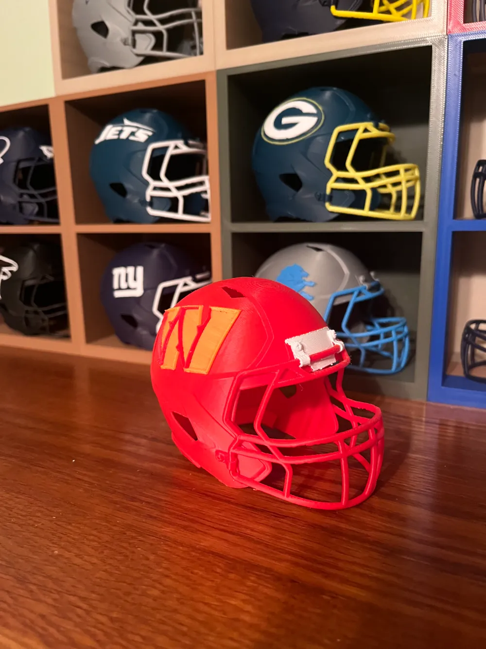Washington Commanders Football Helmet by fnapier68 - MakerWorld