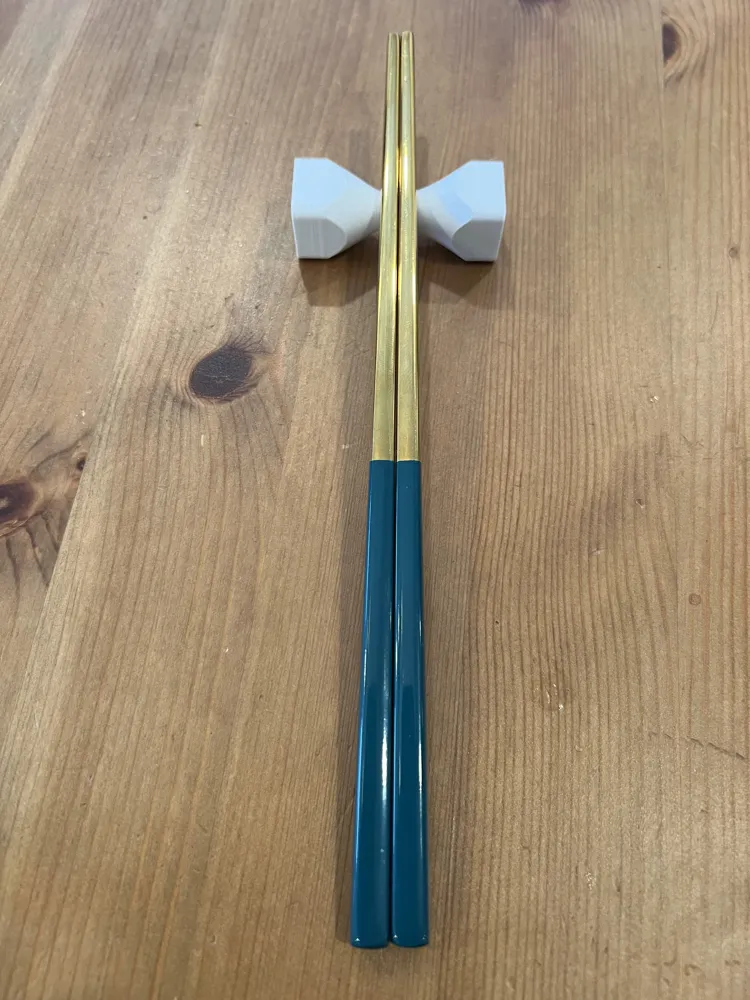 Chopstick Harmony: Simple, Stable chopstick holders with optional ...