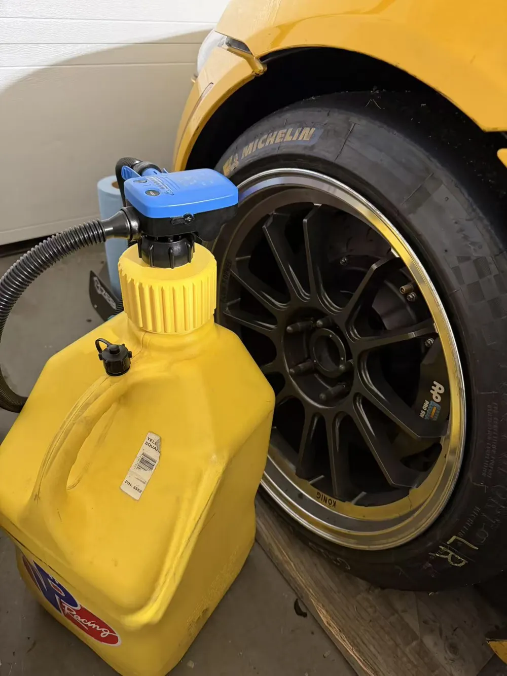 VP Racing Jug Fuel Pump Adapter Cover - Free 3D Print Model - MakerWorld