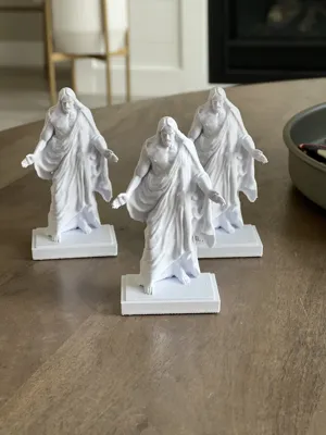Mini Christus Statue Remixed by DrewTheCool_2025 MakerWorld: Download ...