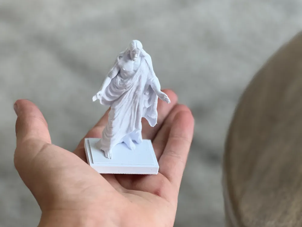 Mini Christus Statue - Free 3D Print Model - MakerWorld