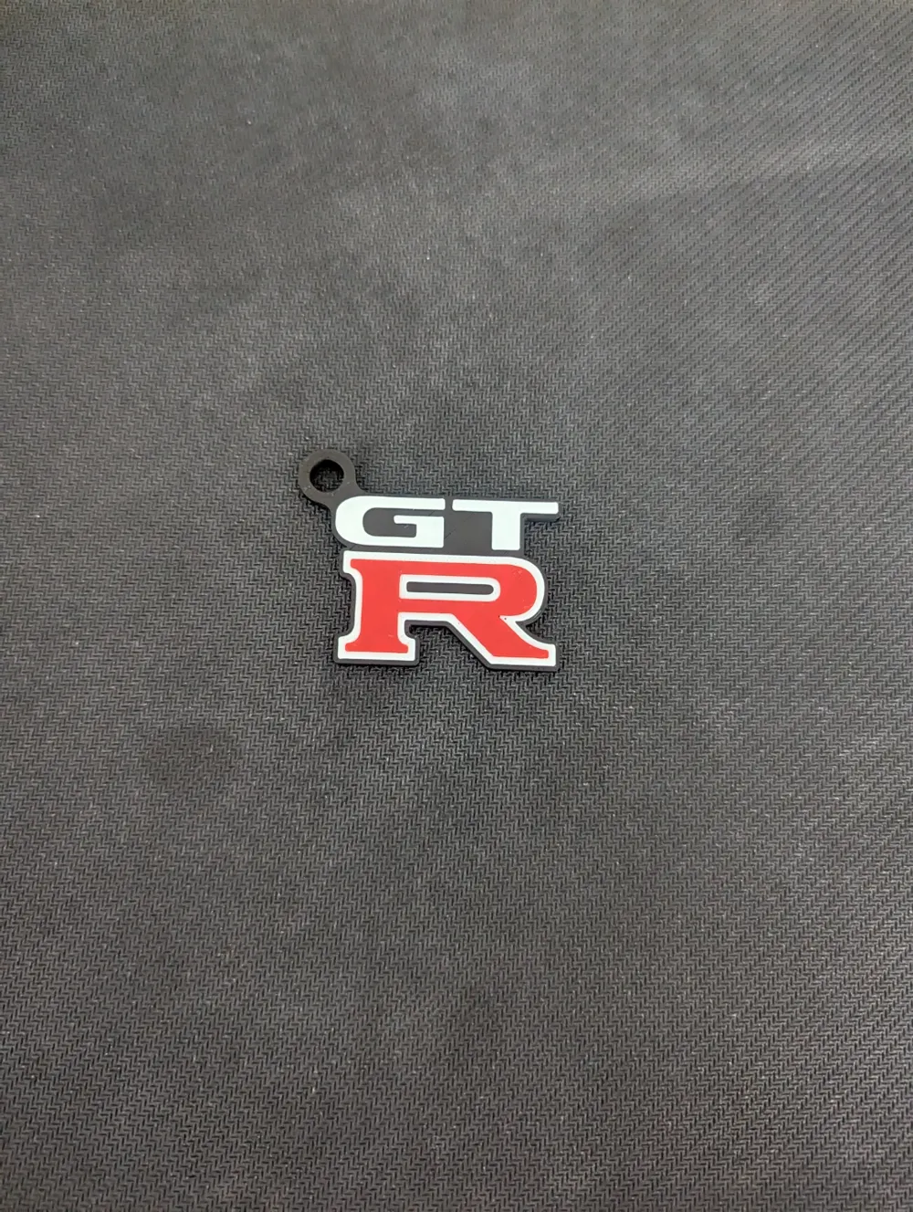Nissan GTR logo keychain by Dava - MakerWorld