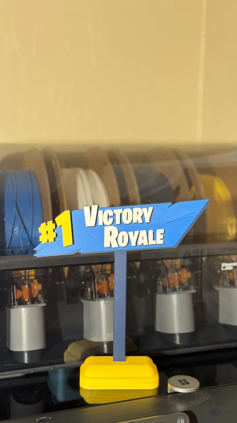 Victory Royale Trophy - NO AMS & NO GLUE - Free 3D Print Model - MakerWorld