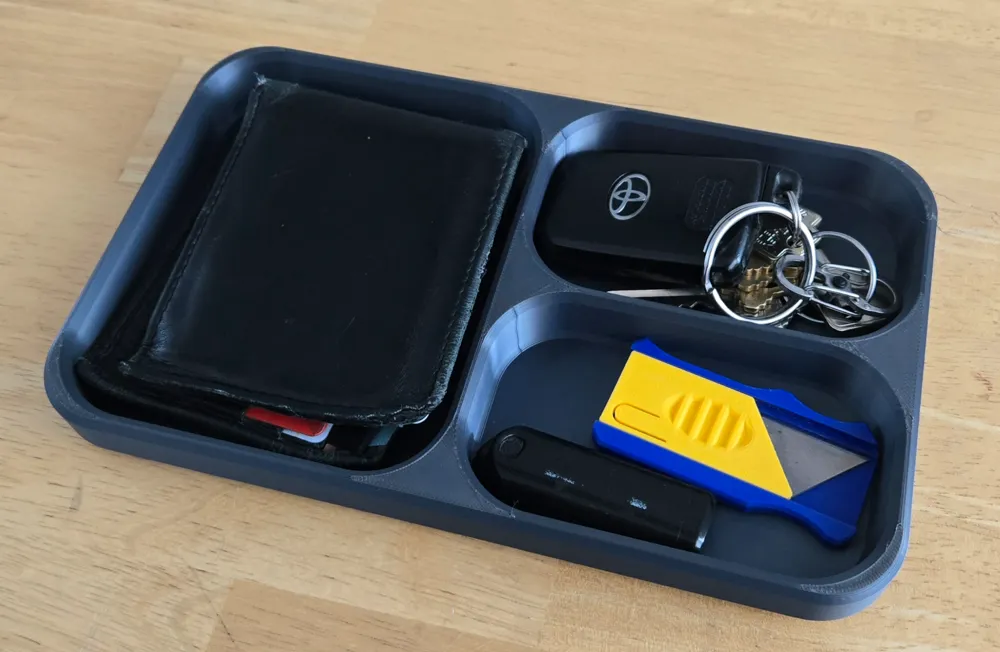 Wallet & Key Tray (215mm x 130mm) by Burning Hills Designs - MakerWorld