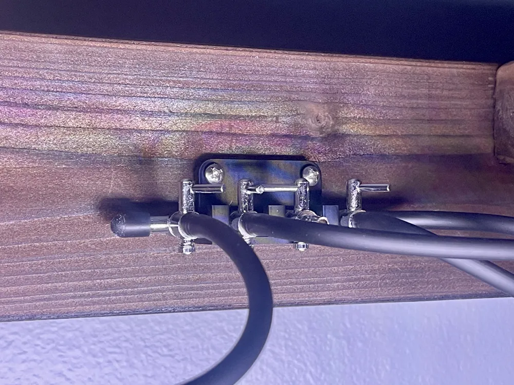 Bracket: AquariumCoop 4 Gang Air Valve - faces out - Free 3D Print ...