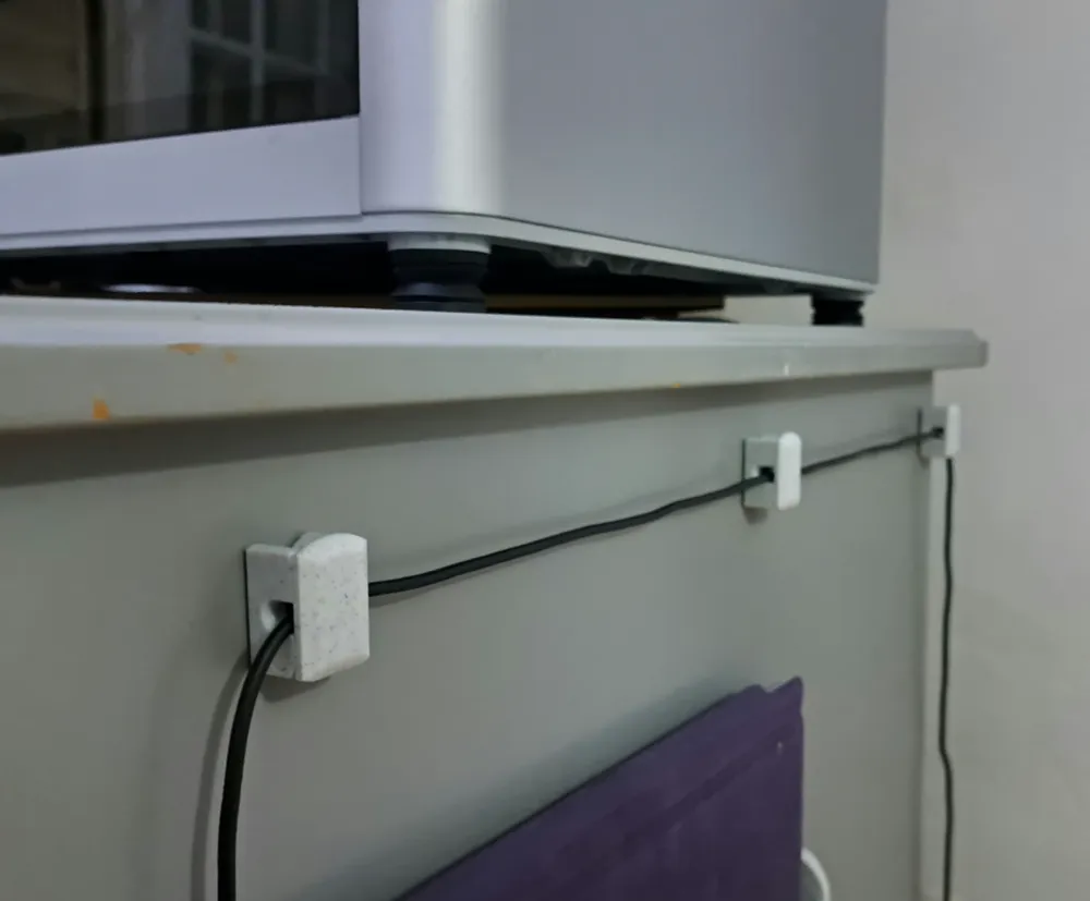 Magnetic Cable Tidy (Print in place) by SD-3DMakerWorld: Download Free ...