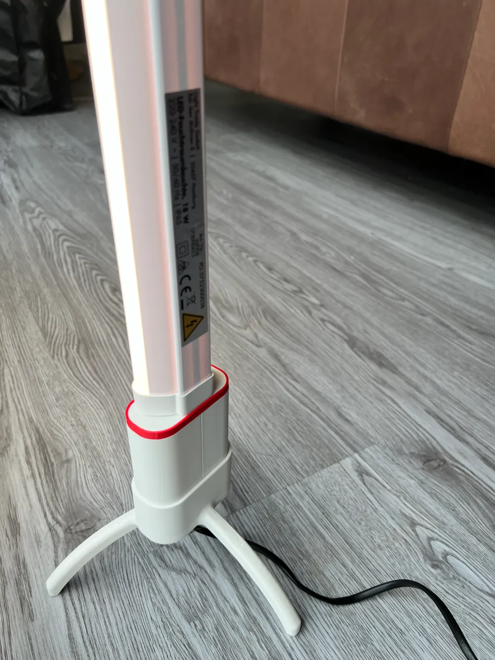 LED stand "LED damp proof luminaire" by Beutelus3D - MakerWorld