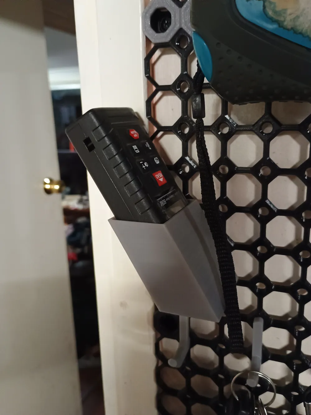 Multiboard laser measure angled holder Remixed by Nigel Tufnel - MakerWorld