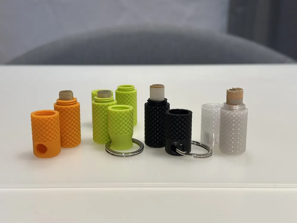 Micro Cache - Keychain Cash Holder by Kernal MakerWorld: Download Free ...