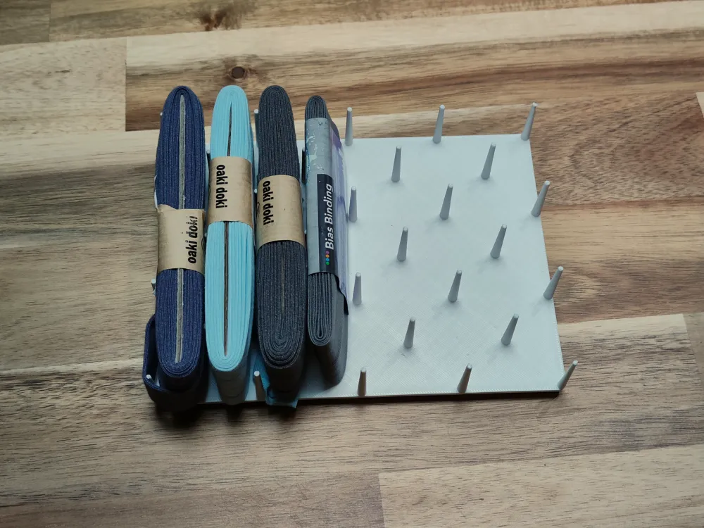 Pin array sewing organizer (Gridfinity) by Impie - MakerWorld