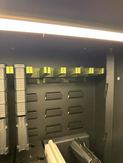 Louver PMag Storage by InnovateITx - MakerWorld
