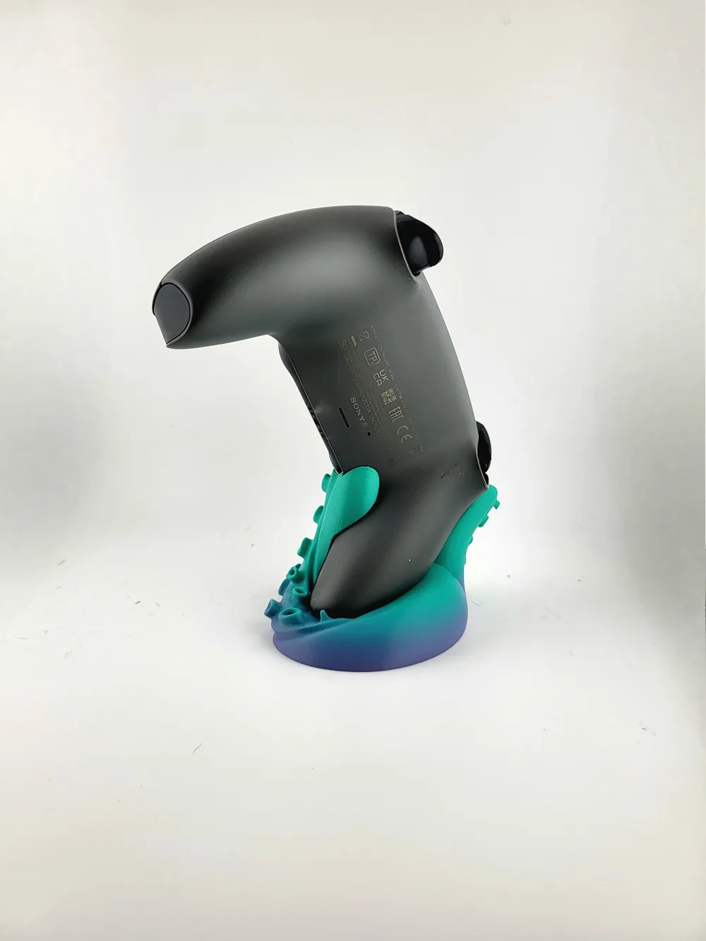 PS5 Tentacle Controller Stand – Kraken stand - Free 3D Print Model ...
