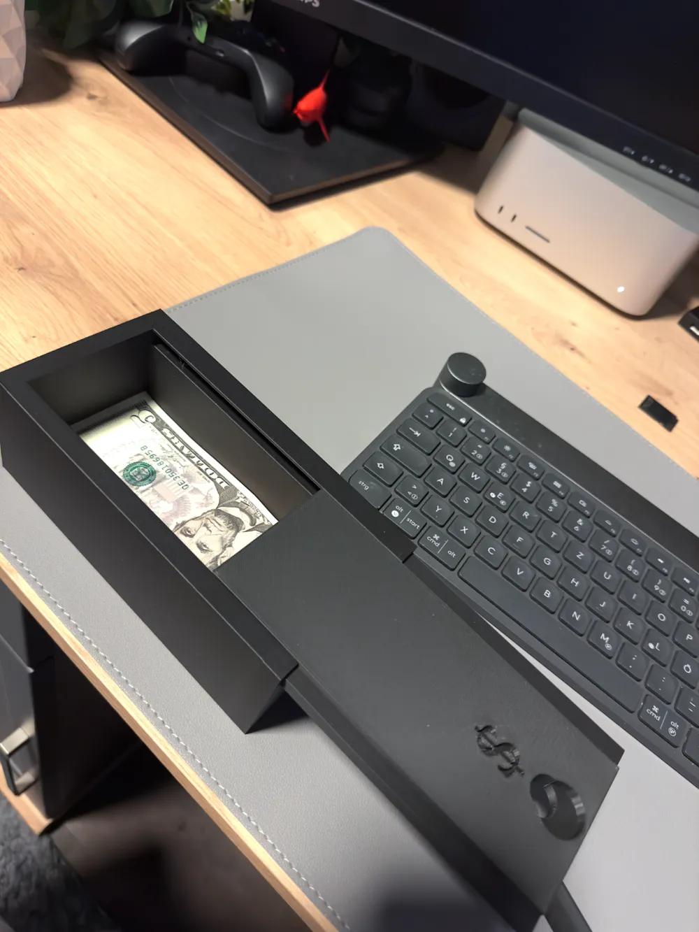 US Dollar Box for Your Money - Free 3D Print Model - MakerWorld