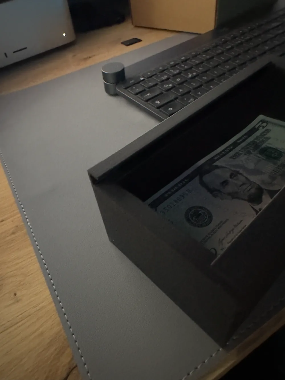 US Dollar Box for Your Money - Free 3D Print Model - MakerWorld