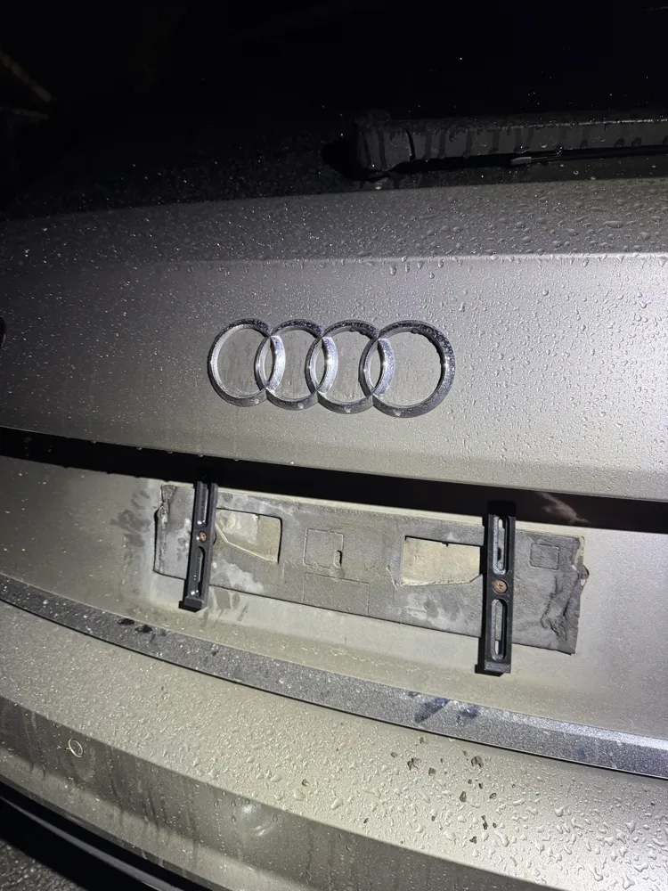 FIN License plate minimal holder - Free 3D Print Model - MakerWorld