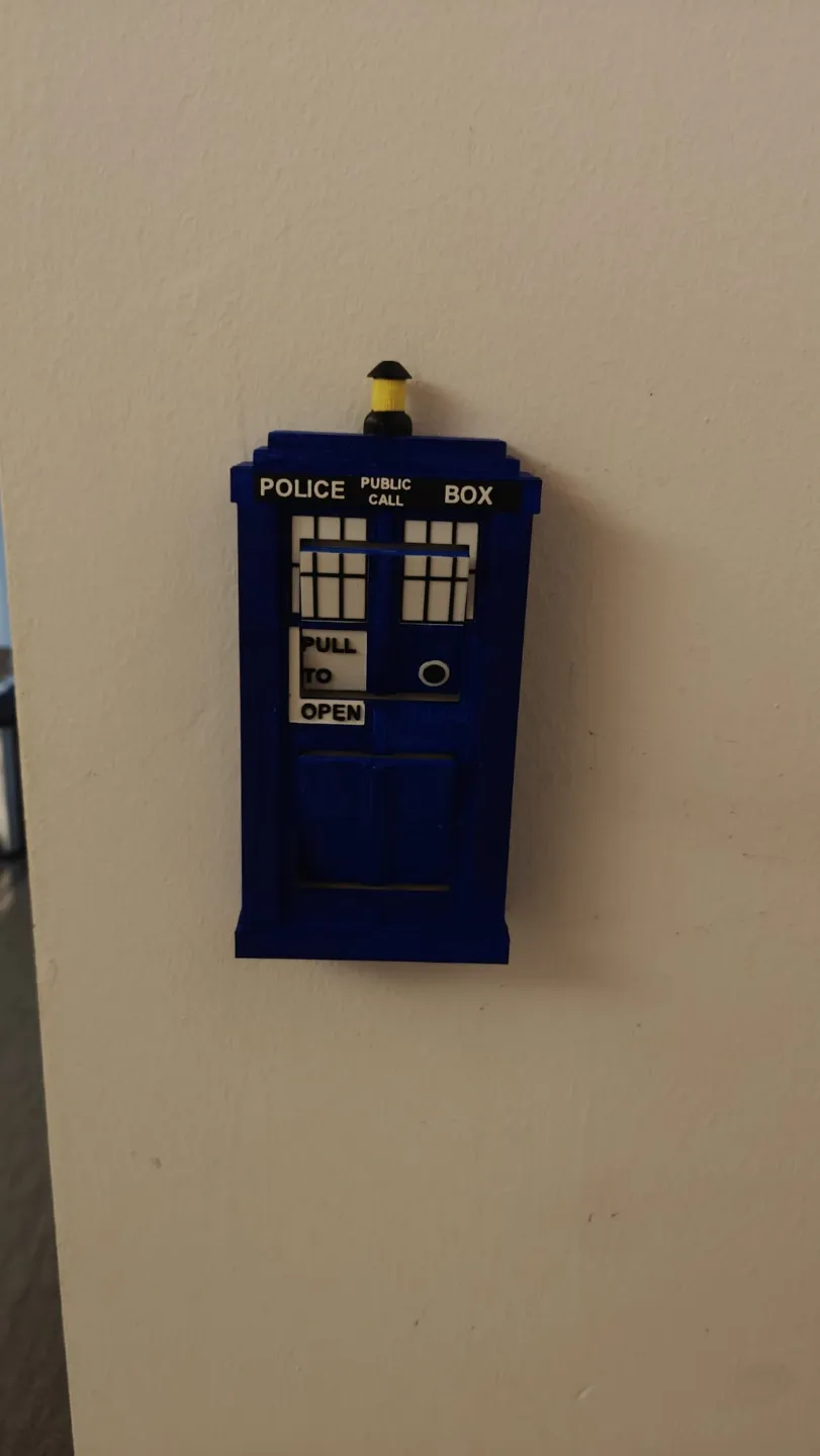 Tardis Light Switch by zwurtz182 - MakerWorld