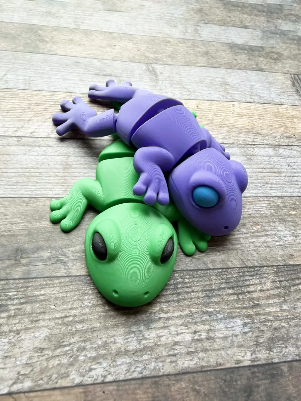 Articulated Frog - Free 3D Print Model - MakerWorld