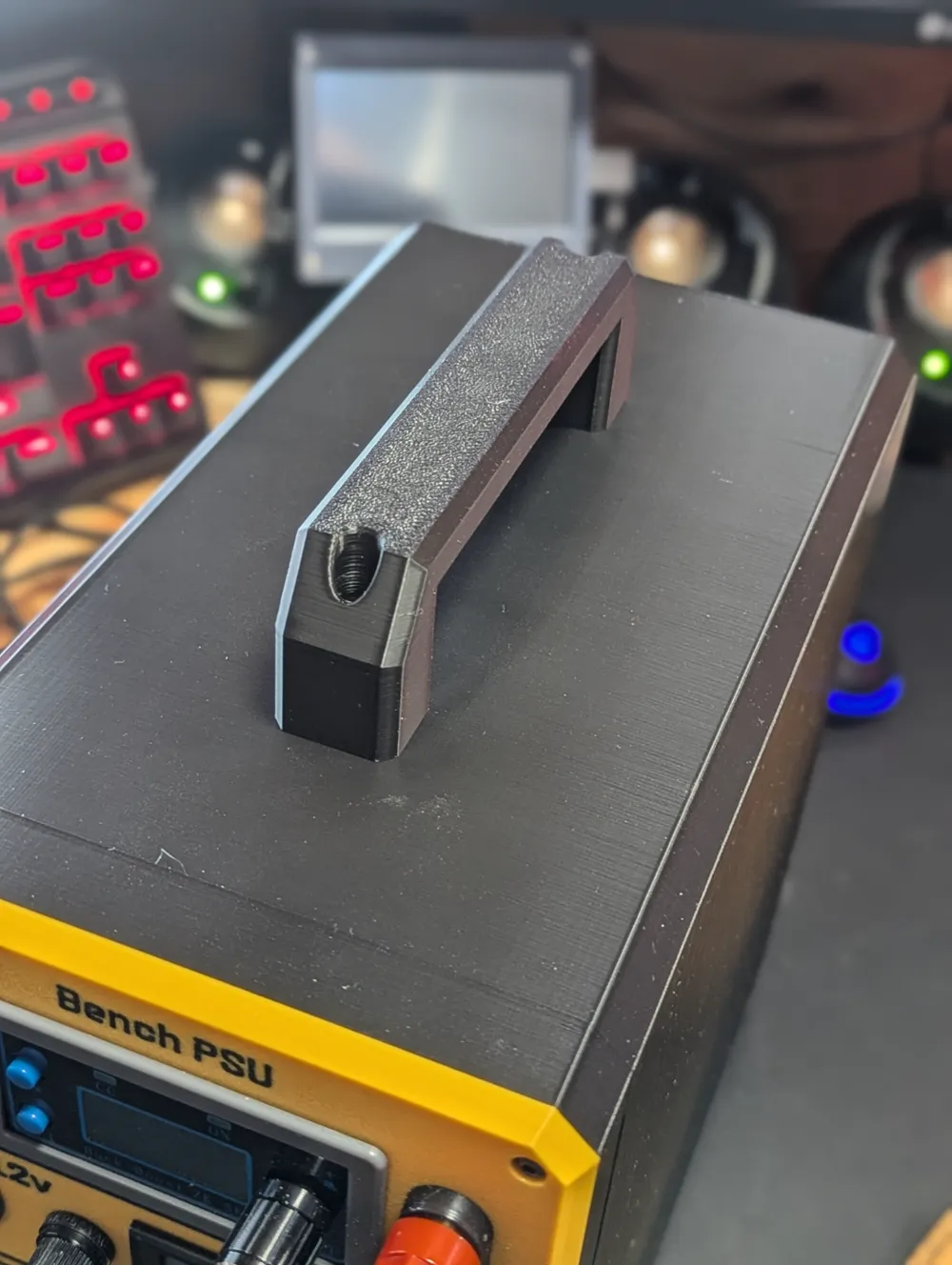 Bench PSU Handle modification by tuffty MakerWorld: Download Free 3D Models