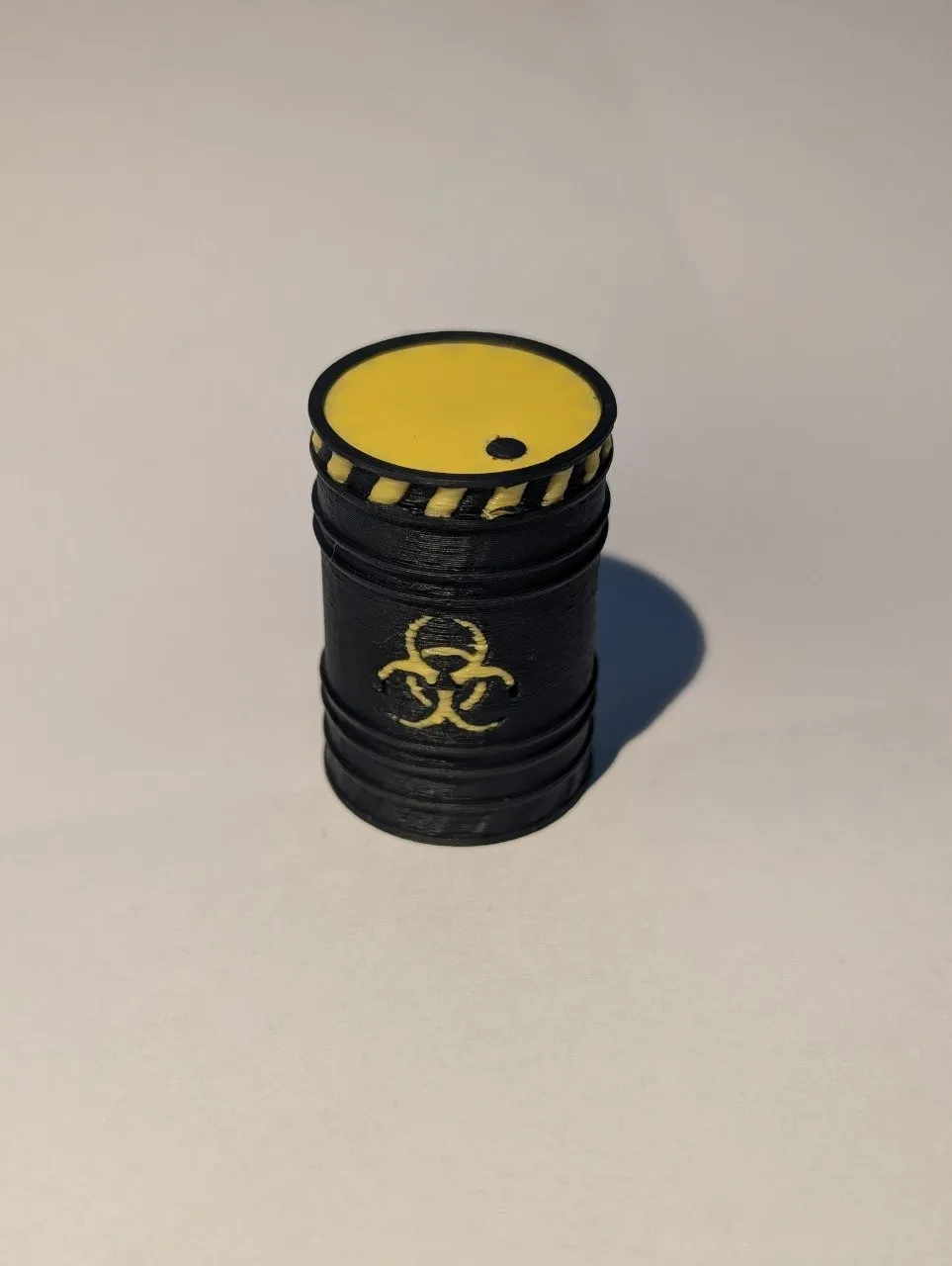 Toxic waste| Radioactive barrel, miniature 1:20 - Free 3D Print Model ...