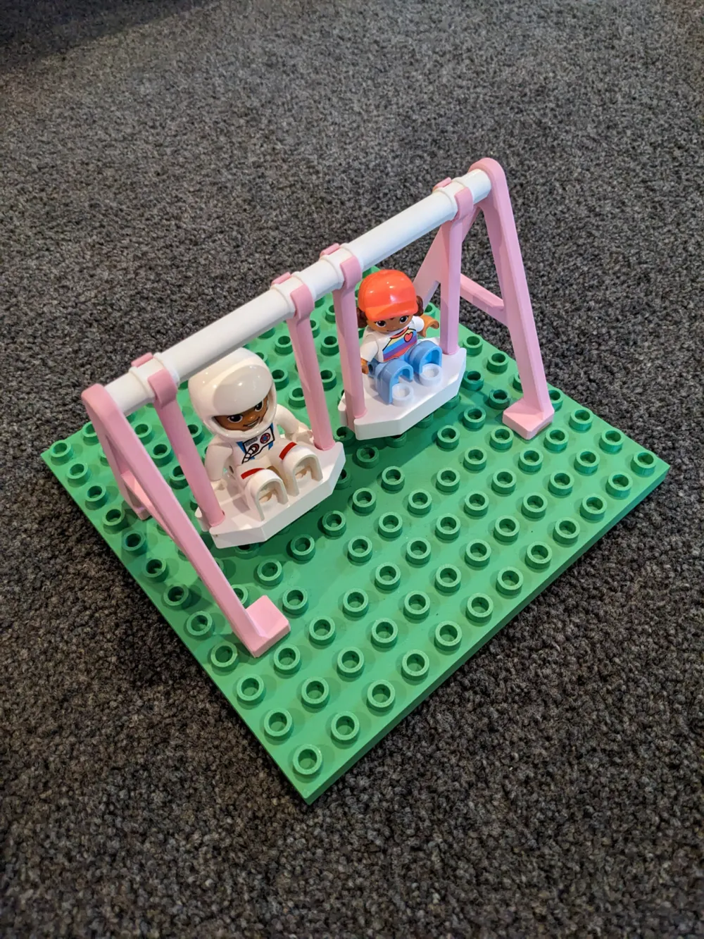 Duplo swing - Two seats Remixed by nathan_b - MakerWorld