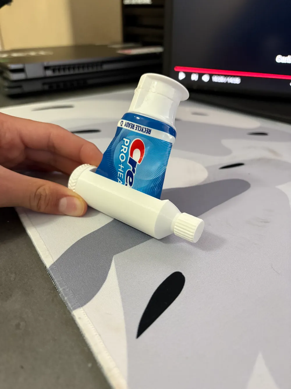 Toothpaste Squeezer by Luh MONKEY - MakerWorld