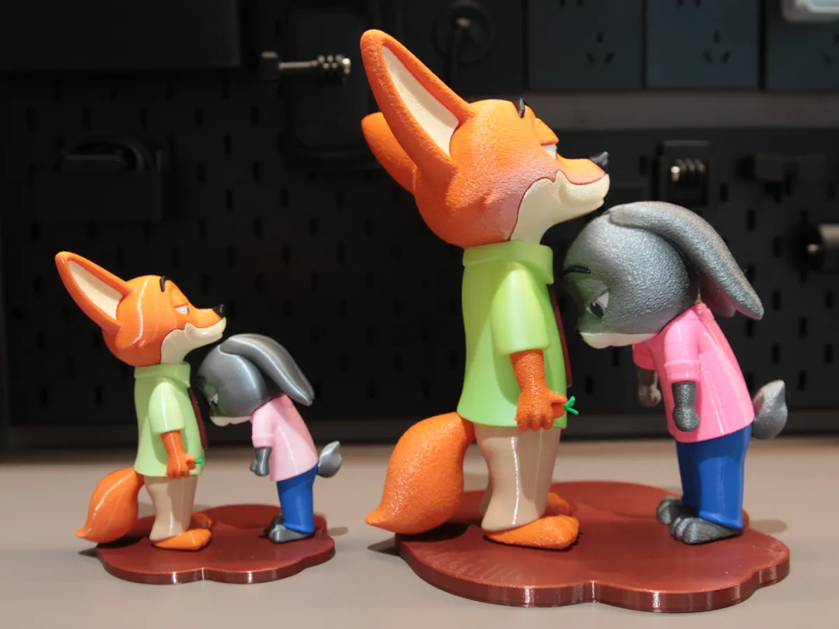 Zootopia Sweet Embrace Non-AI Model Judy Nick Car Decoration Fully ...