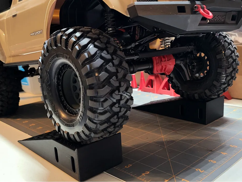 RC Rock Crawler Service Ramps by Quick5pnt0 - MakerWorld