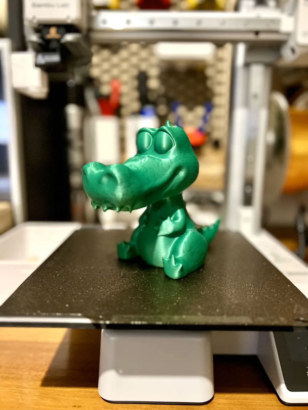 Un adorable petit crocodile "Crocky" par ARTICAT MakerWorld ...