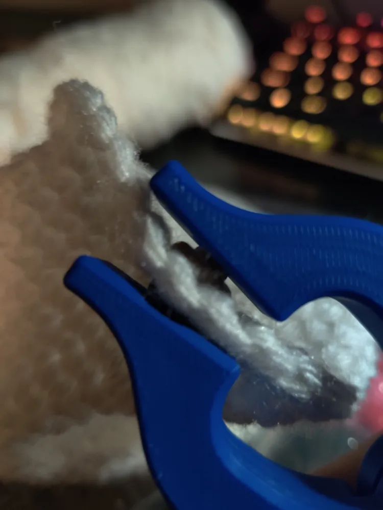 PRINT IN PLACE Crochet Safety Eye Pliers - Free 3D Print Model - MakerWorld