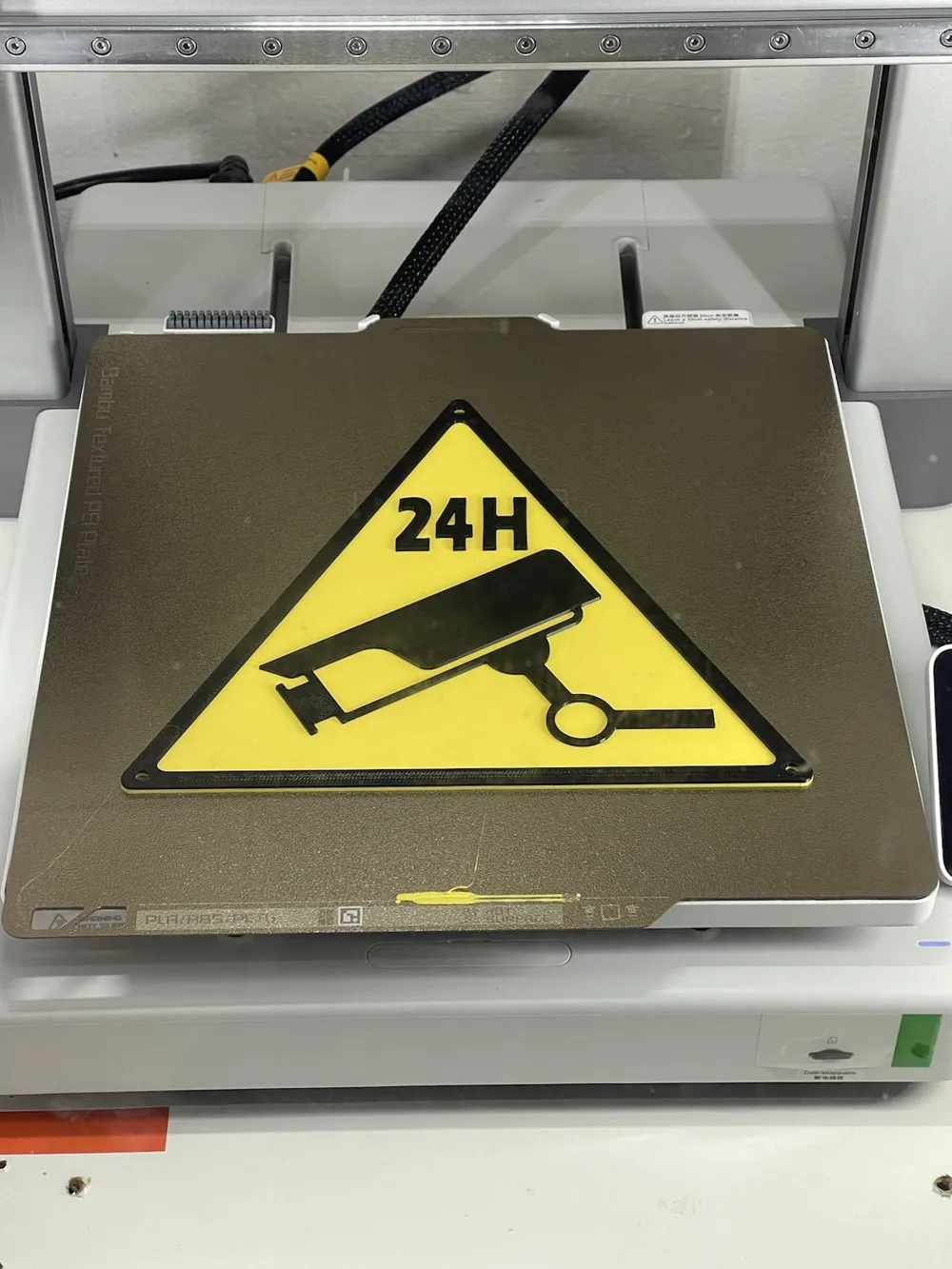 CCTV VIDEO SURVEILLANCE SIGN 2 COLOR NO AMS - Free 3D Print Model ...