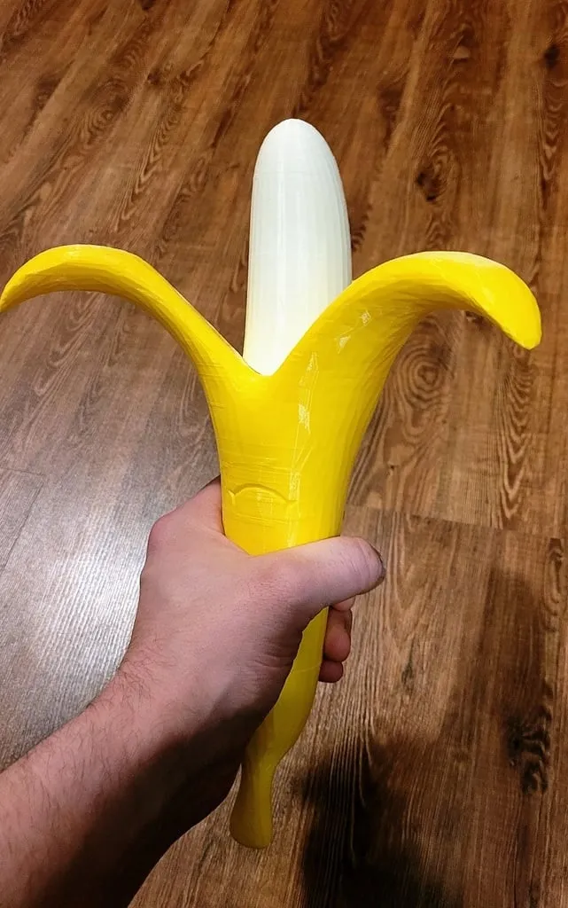 Banana Saber [Collapsing Lightsaber / Sword] by Man of Mystery Intl ...