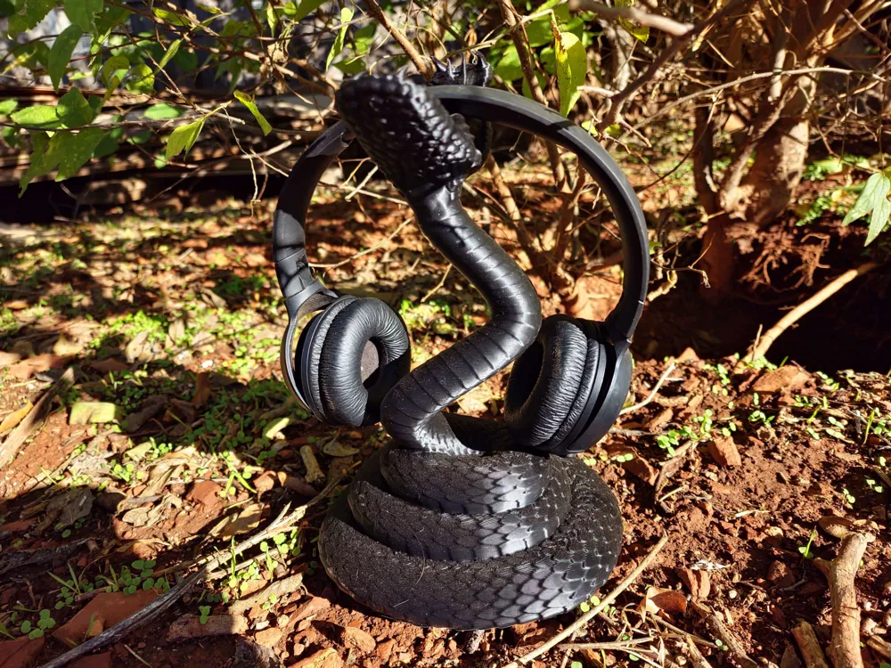 Snake-Headphone-Stand - Free 3D Print Model - MakerWorld