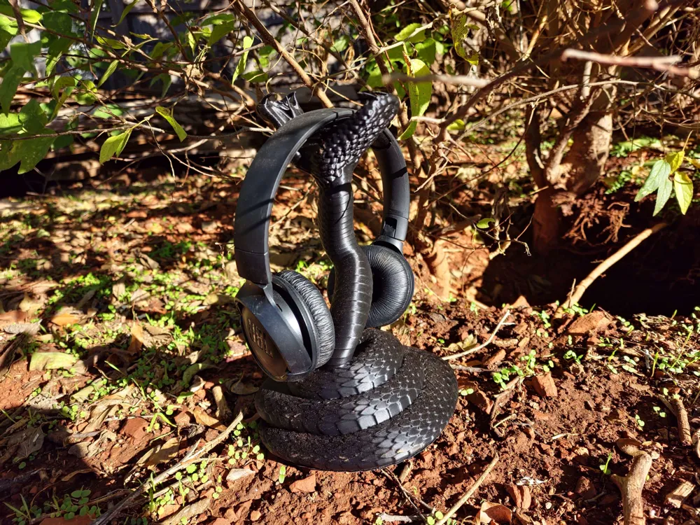 Snake-Headphone-Stand by Shadowed Souls [Manu Hu] MakerWorld: Download ...