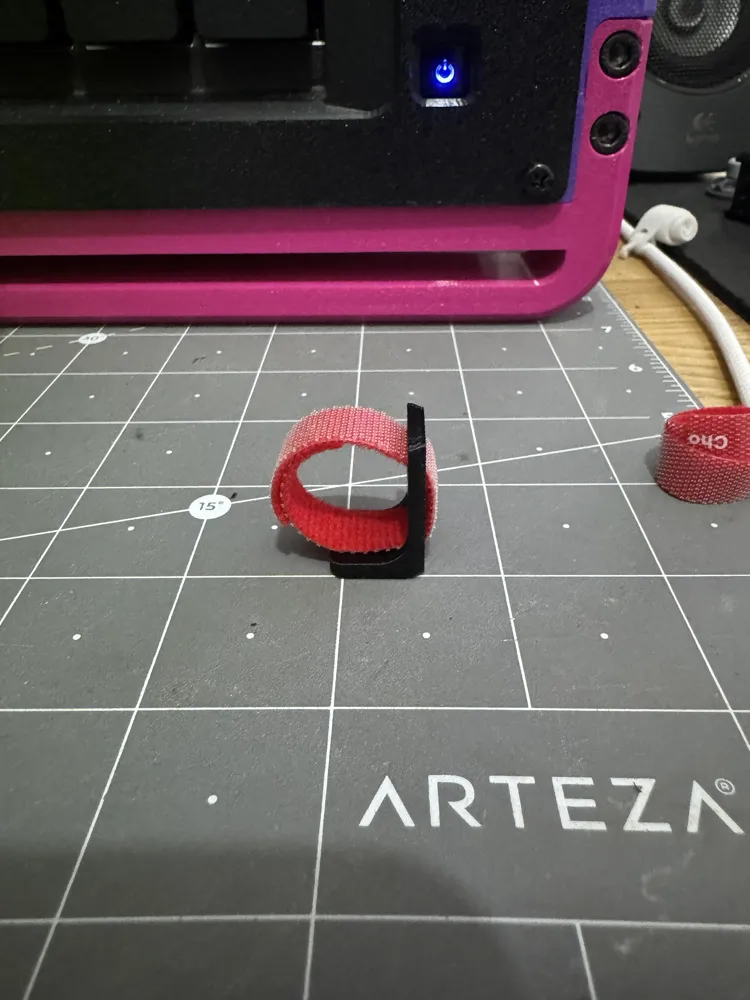 Server Rack Cable Management Mounts - Free 3D Print Model - MakerWorld